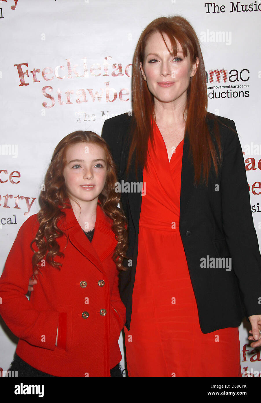 Julianne Moore, Liv Helen Freundlich Manhattan Movement and Arts Center ...