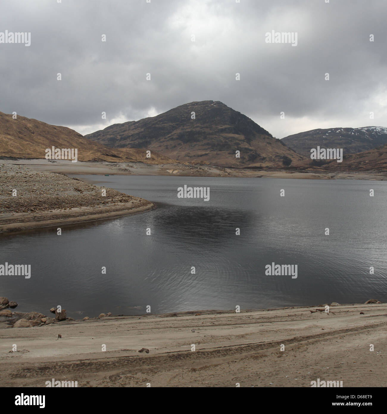 Loch treig hi-res stock photography and images - Alamy