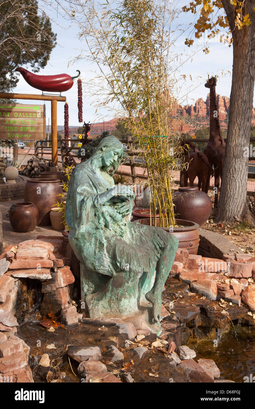 Statue outside shop hi-res stock photography and images - Alamy