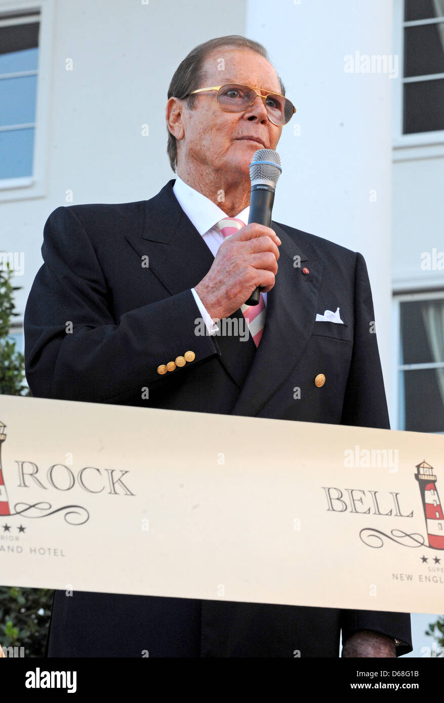 Sir Patrick Moore High Resolution Stock Photography and Images - Alamy