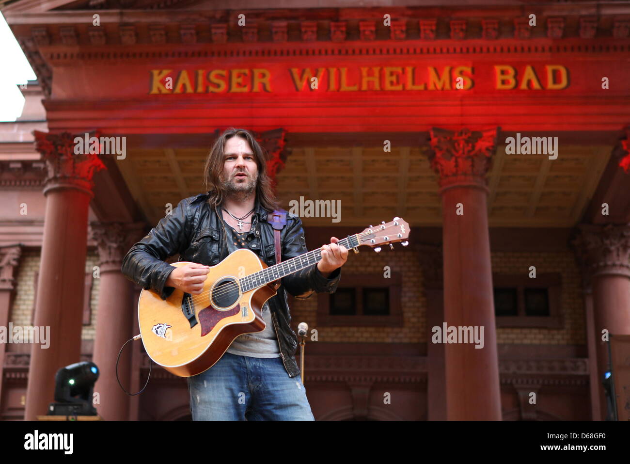 Scottish rock singer Ray Wilson perfroms at the festival 'Culture ...