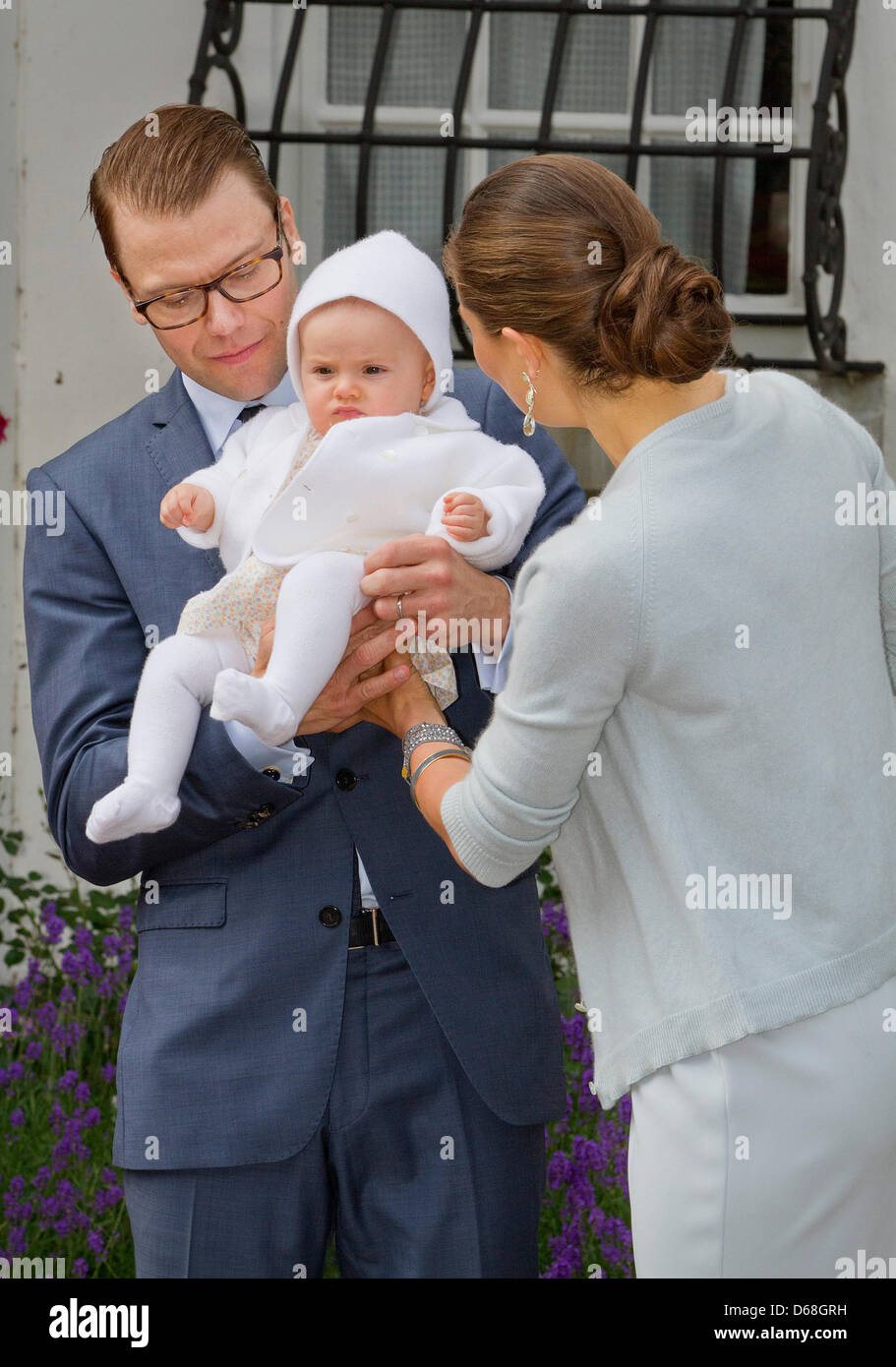 Swedish Crown Princess Victoria with baby daughter Princess Estelle and ...