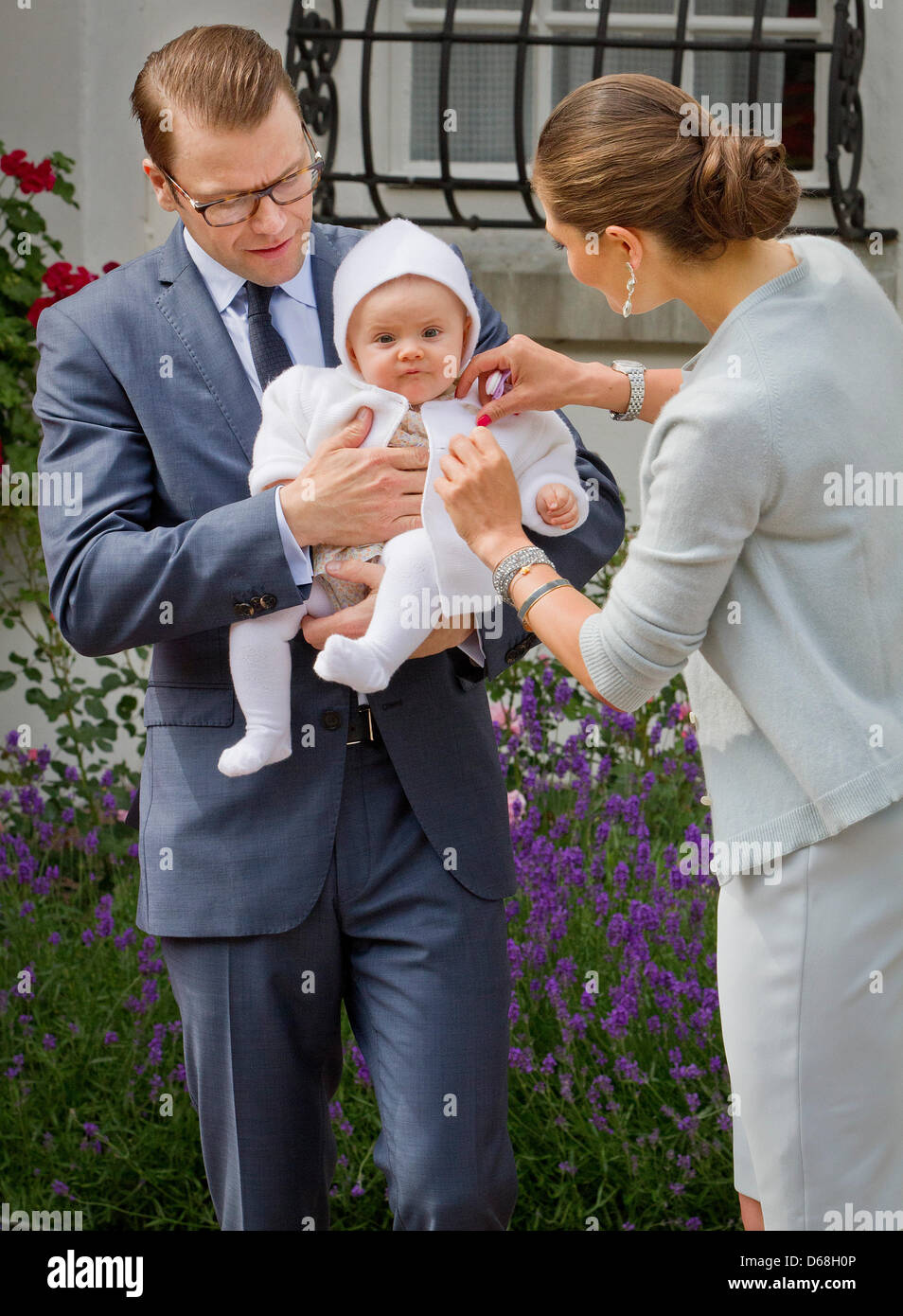 Swedish Crown Princess Victoria with baby daughter Princess Estelle and ...