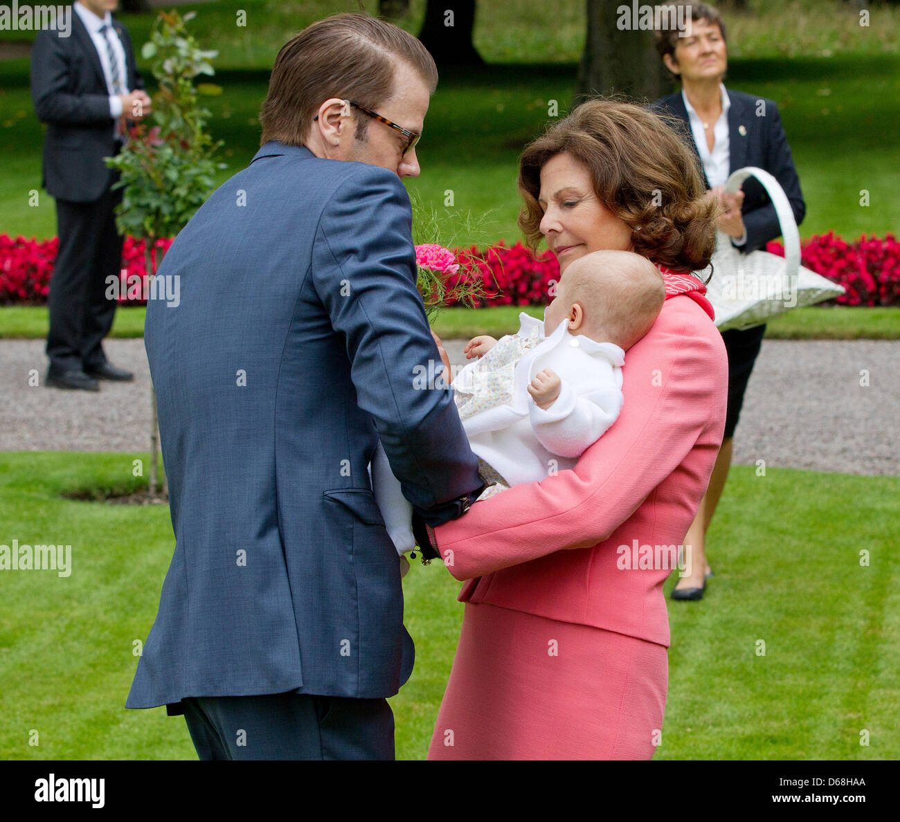 Swedish baby Princess Estelle with Prince Daniel and Queen Silvia at ...