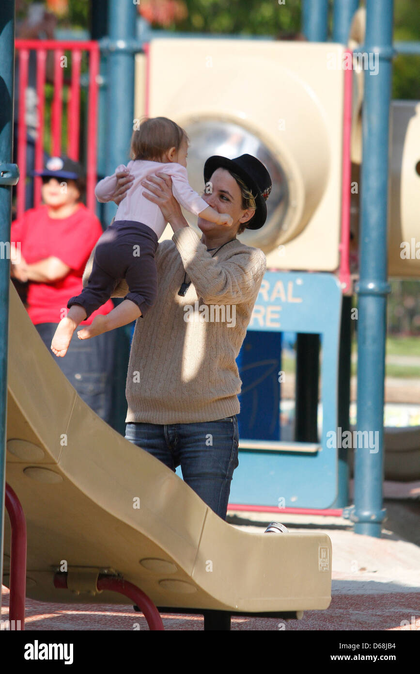 Samantha Ronson and friends spend the day at Coldwater Park Los Angeles ...