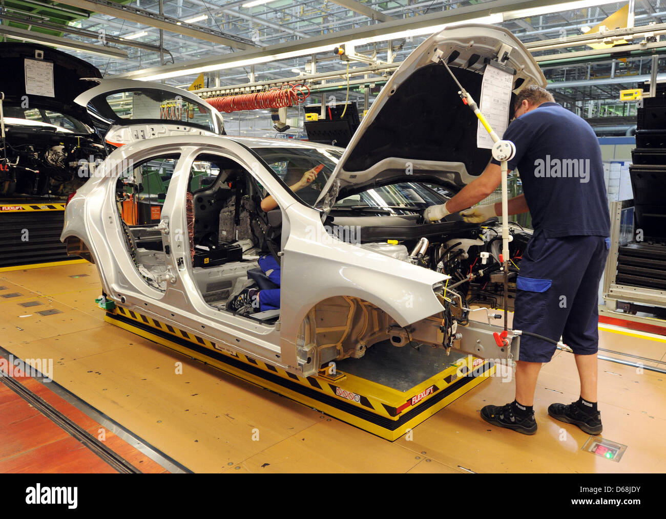 At the Rastatt work of the Daimler AG, a Mercedes-Benz A-Class is being ...