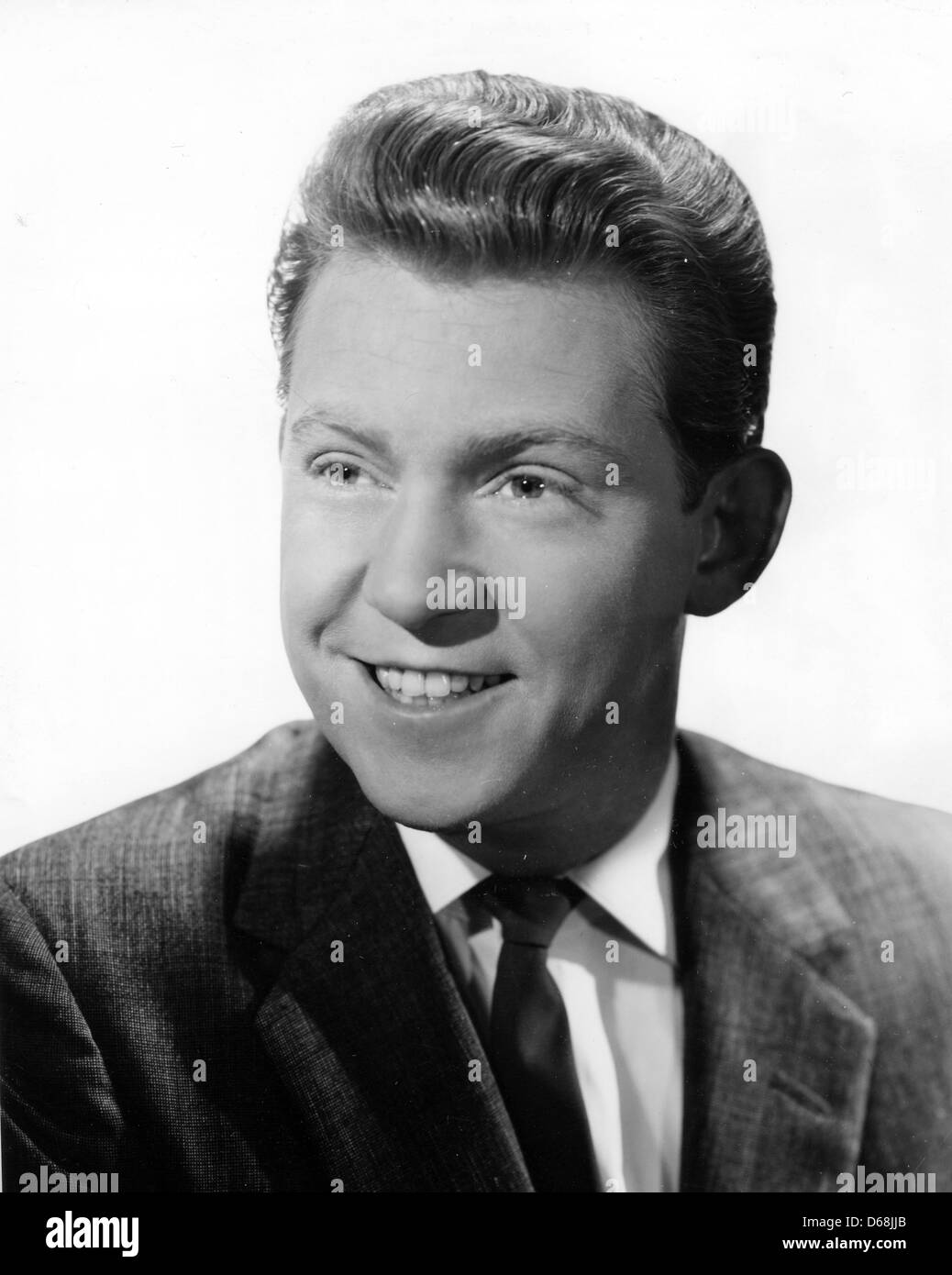 MALCOLM VAUGHAN (1929-2010) Welsh pop singer and actor Stock Photo - Alamy