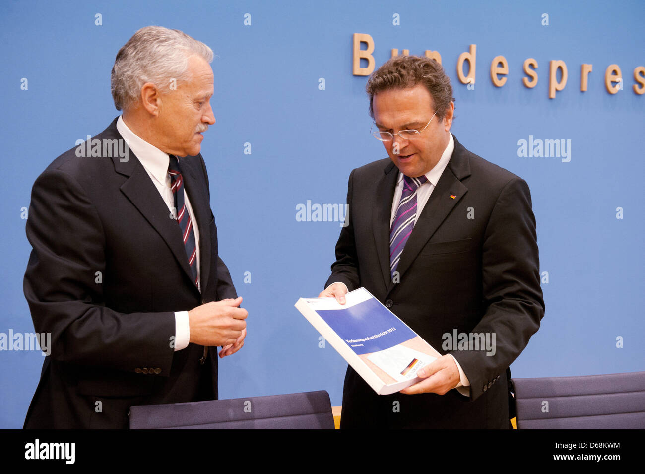 German Minister of the Interior Hans-Peter Friedrich (CSU) and ...