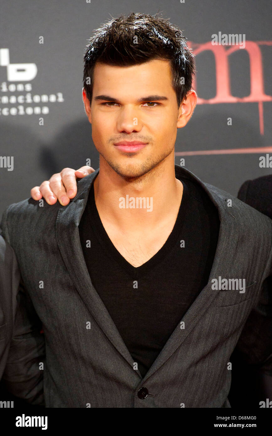 Taylor Lautner the Spain premiere of 'The Twilight Saga: Breaking Dawn ...