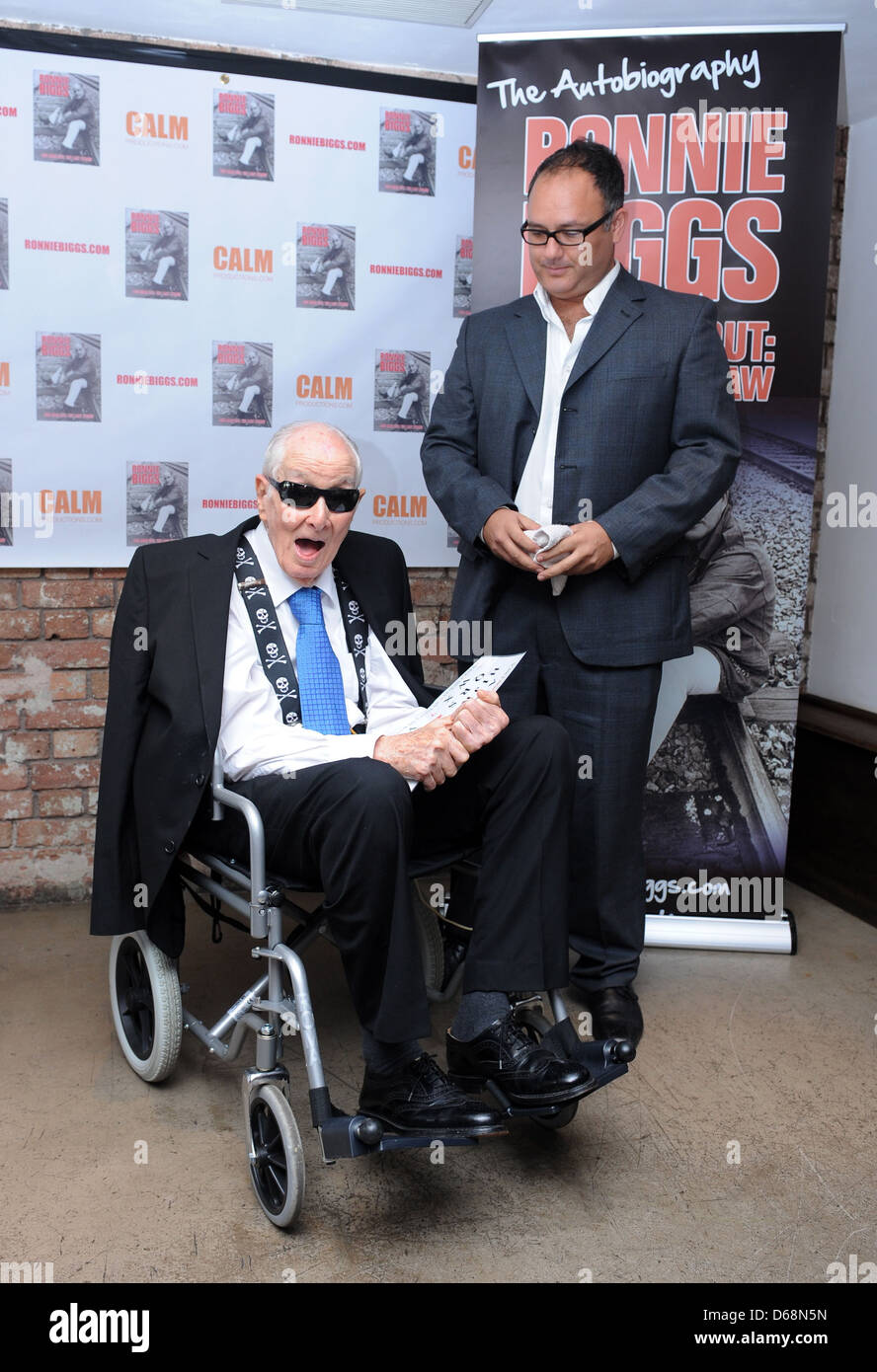 Michael biggs hi-res stock photography and images - Alamy