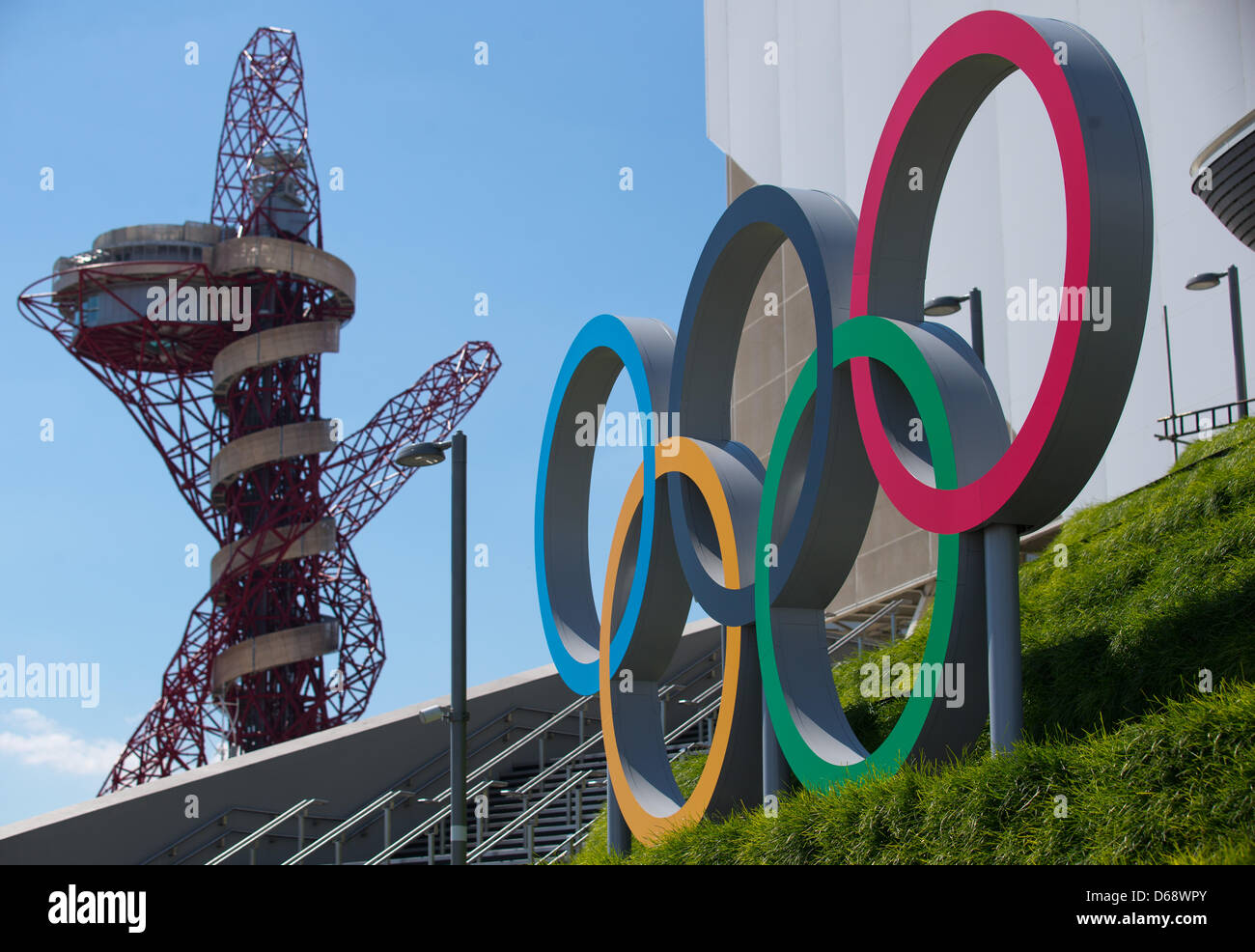 The Olympic Rings outside the Aquatics Center with the ArcelorMittal ...