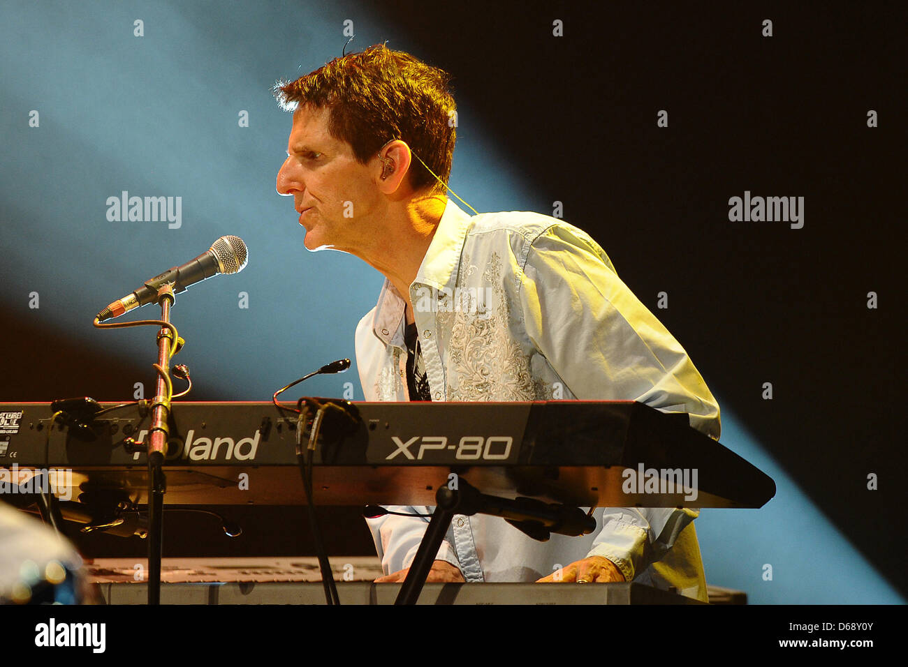 Keyboarder Tom Brooks performs during a The Alan Parsons Live Project ...