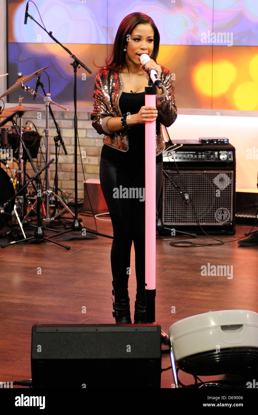 Keshia Chante performs live on CTV's The Marilyn Denis Show to promote ...