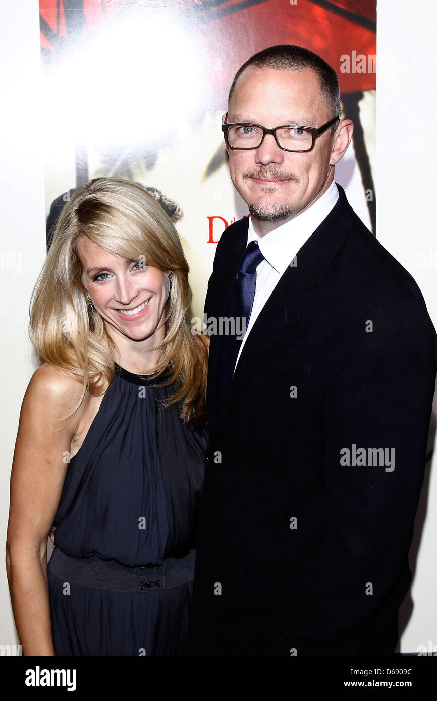 Heather Helm and Matthew Lillard Premiere of 'The Descendants' at ...