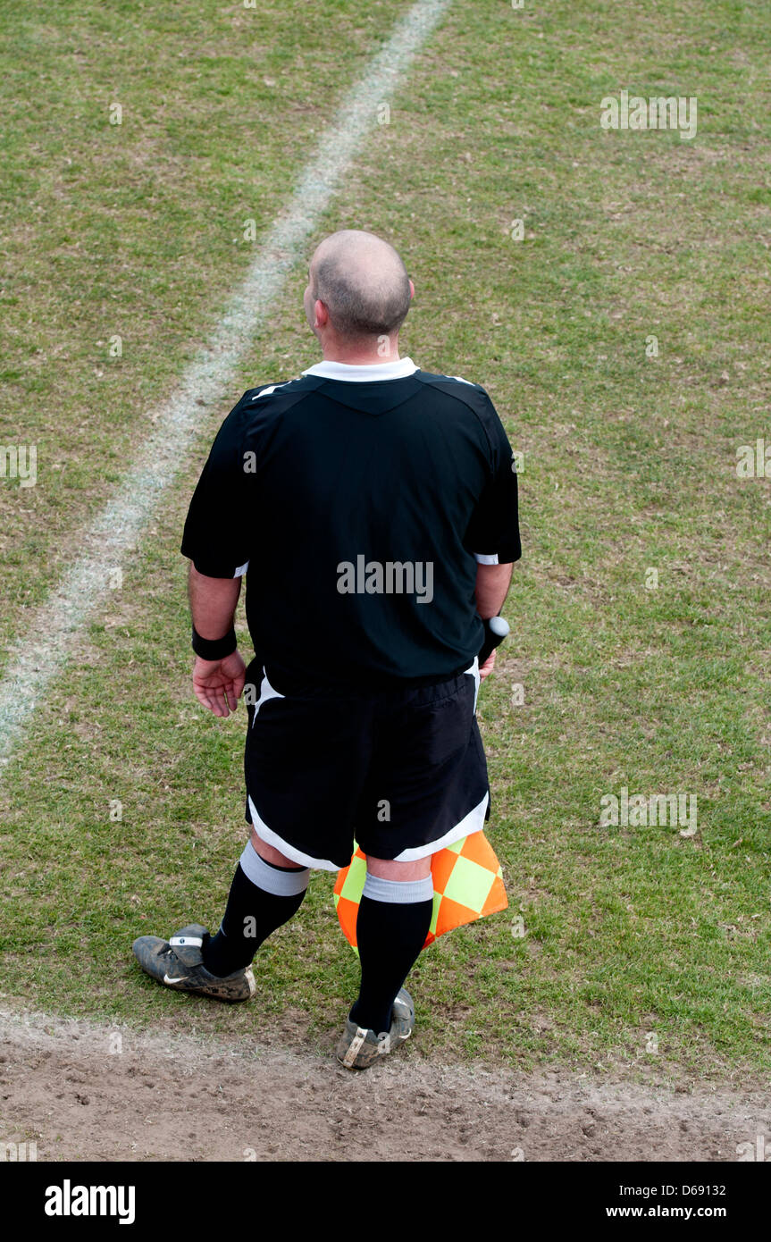Referees assistant hi-res stock photography and images - Alamy
