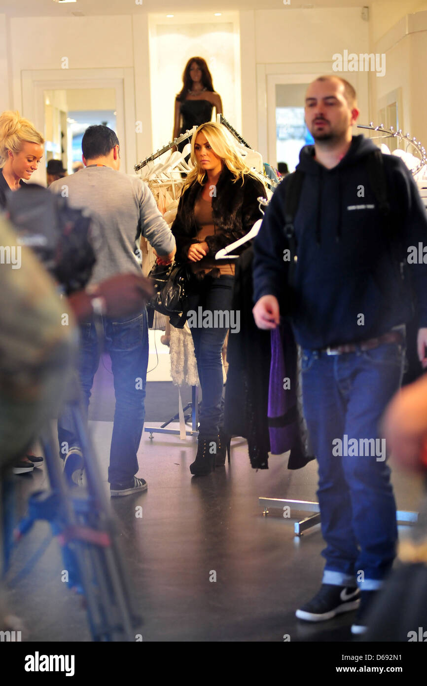 Gillian O'Toole, Debbie O'Toole New E4 reality show 'Desperate ...