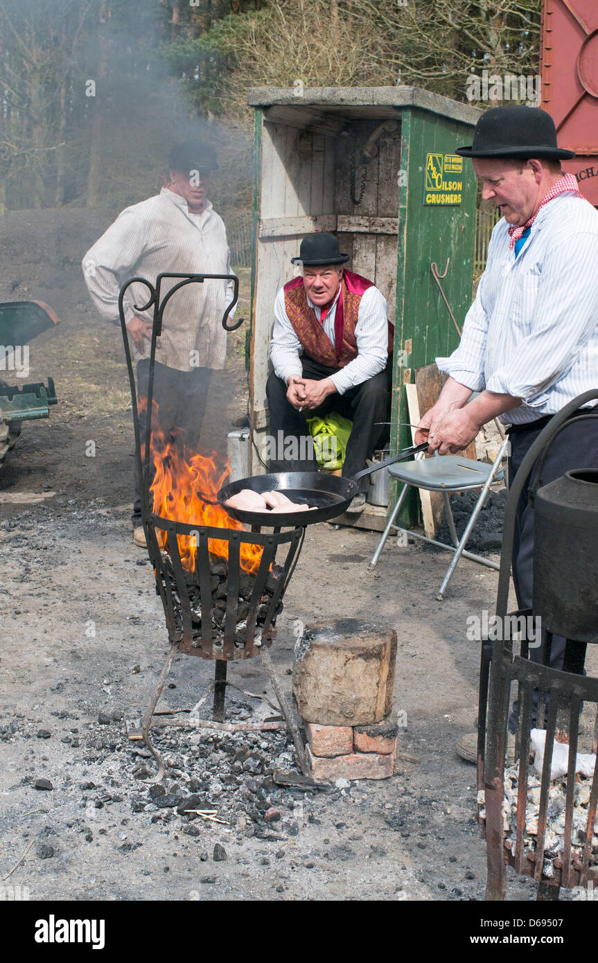 Workman's hut hi-res stock photography and images - Alamy