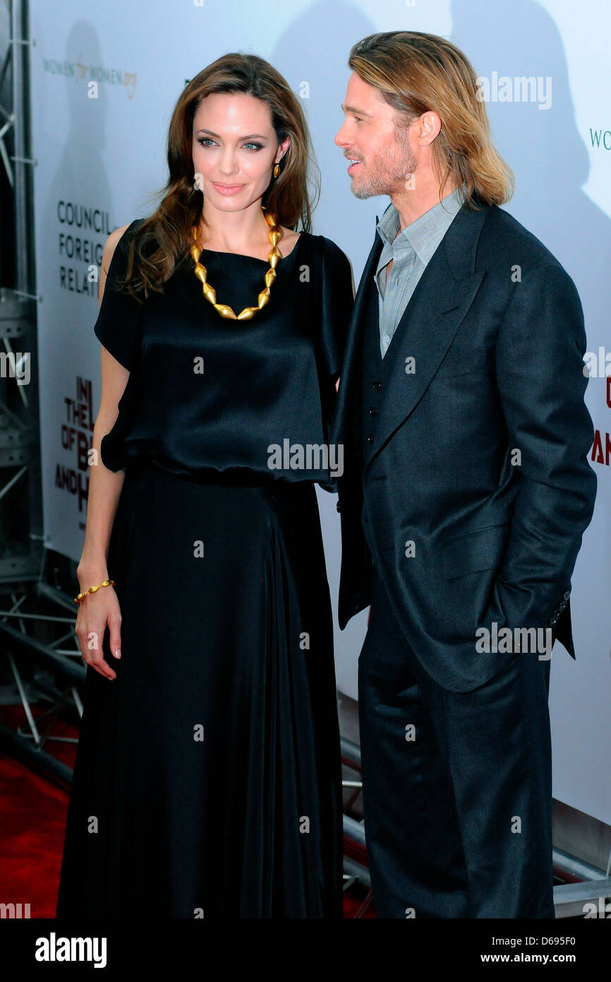 Angelina Jolie and Brad Pitt Premiere of 'In the Land of Blood and ...