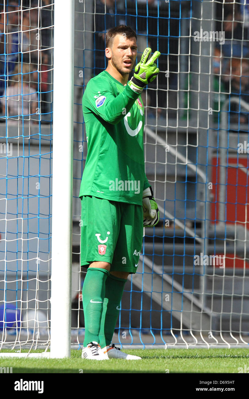Fc twente goalkeeper fernandes hi-res stock photography and images - Alamy