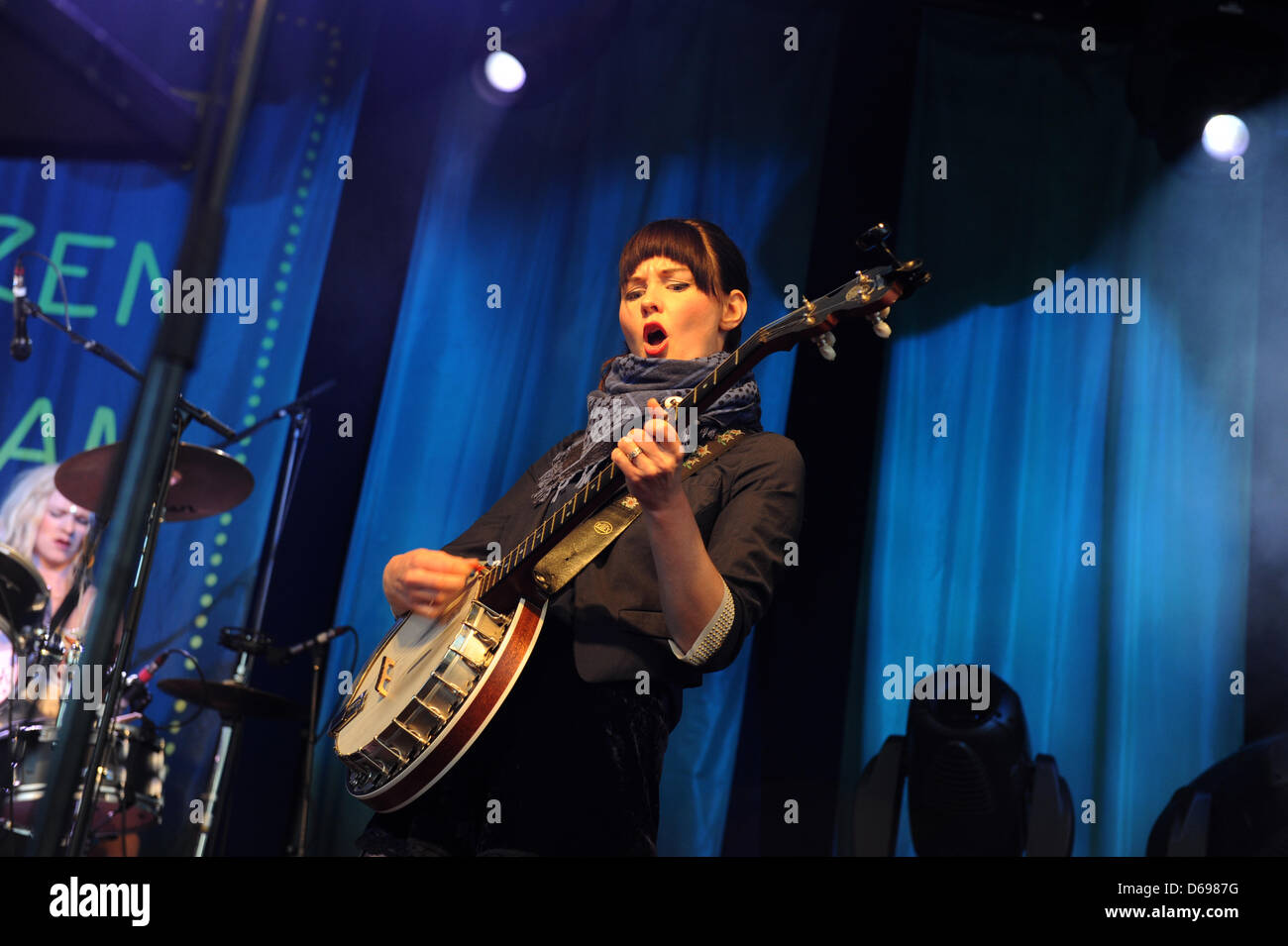 Anne Marit Bergheim of the Norwegian folk-rock band Katzenjammer ...