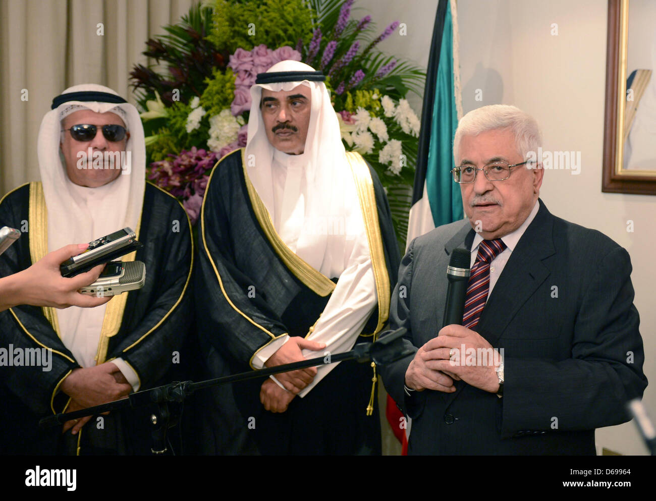 Kuwait embassy hi-res stock photography and images - Alamy