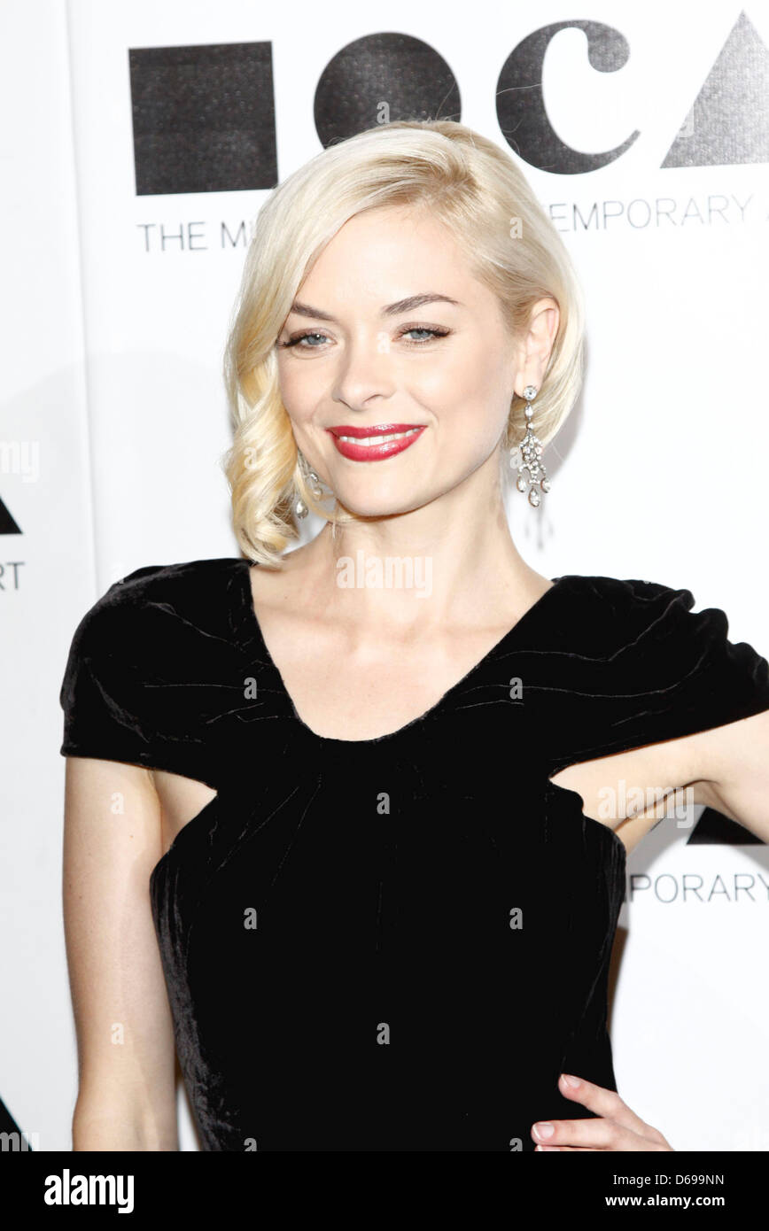 Jaime King 2011 MOCA Gala: 'An Artist's Life Manifesto' directed by ...