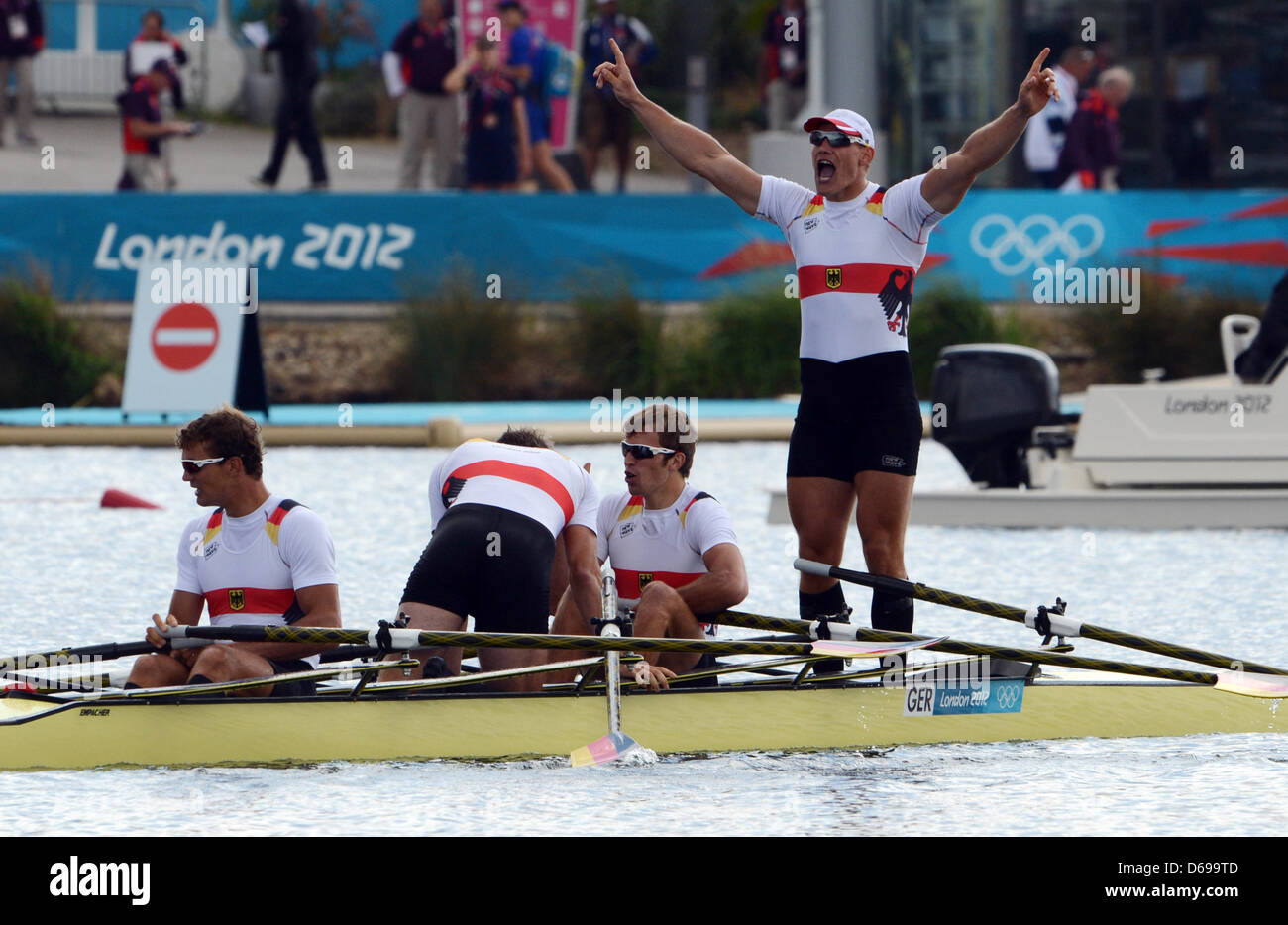 Karl Schulze, Philipp Wende, Lauritz Schoof and Tim Grohmann (R-L) of ...