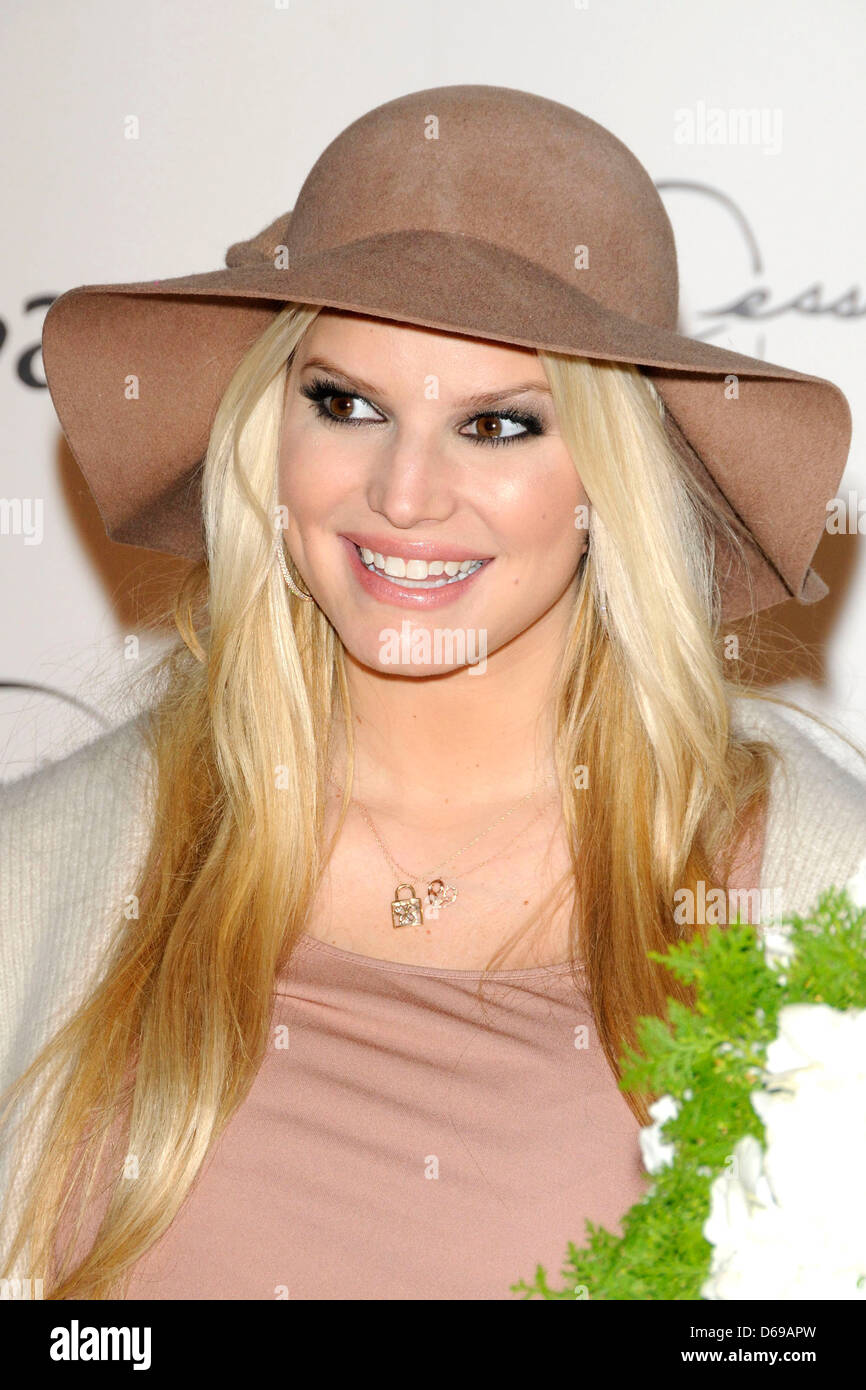 Jessica bay hi-res stock photography and images - Alamy