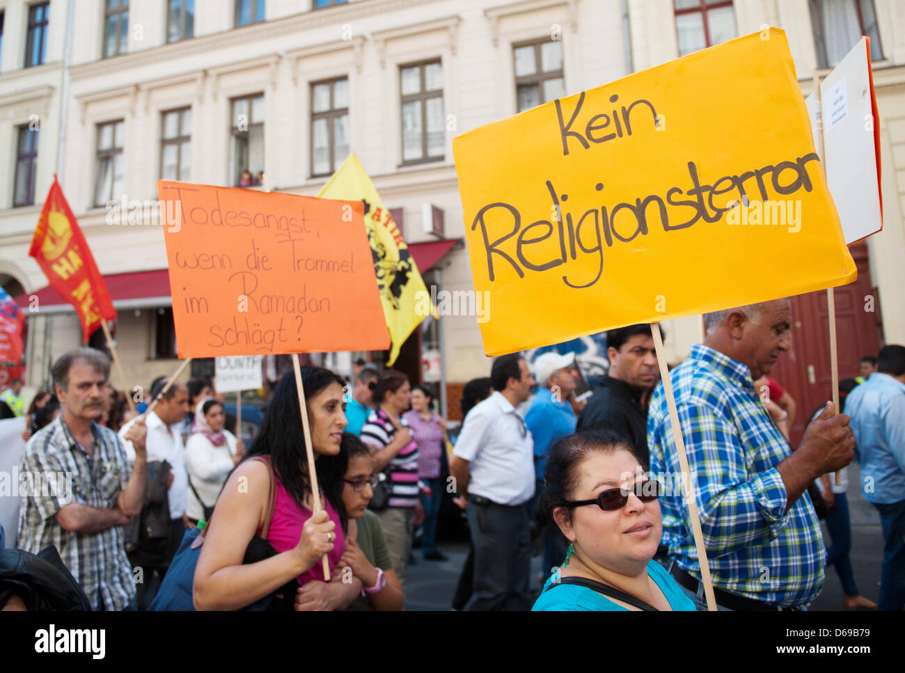 Members of the alevi community hi-res stock photography and images - Alamy