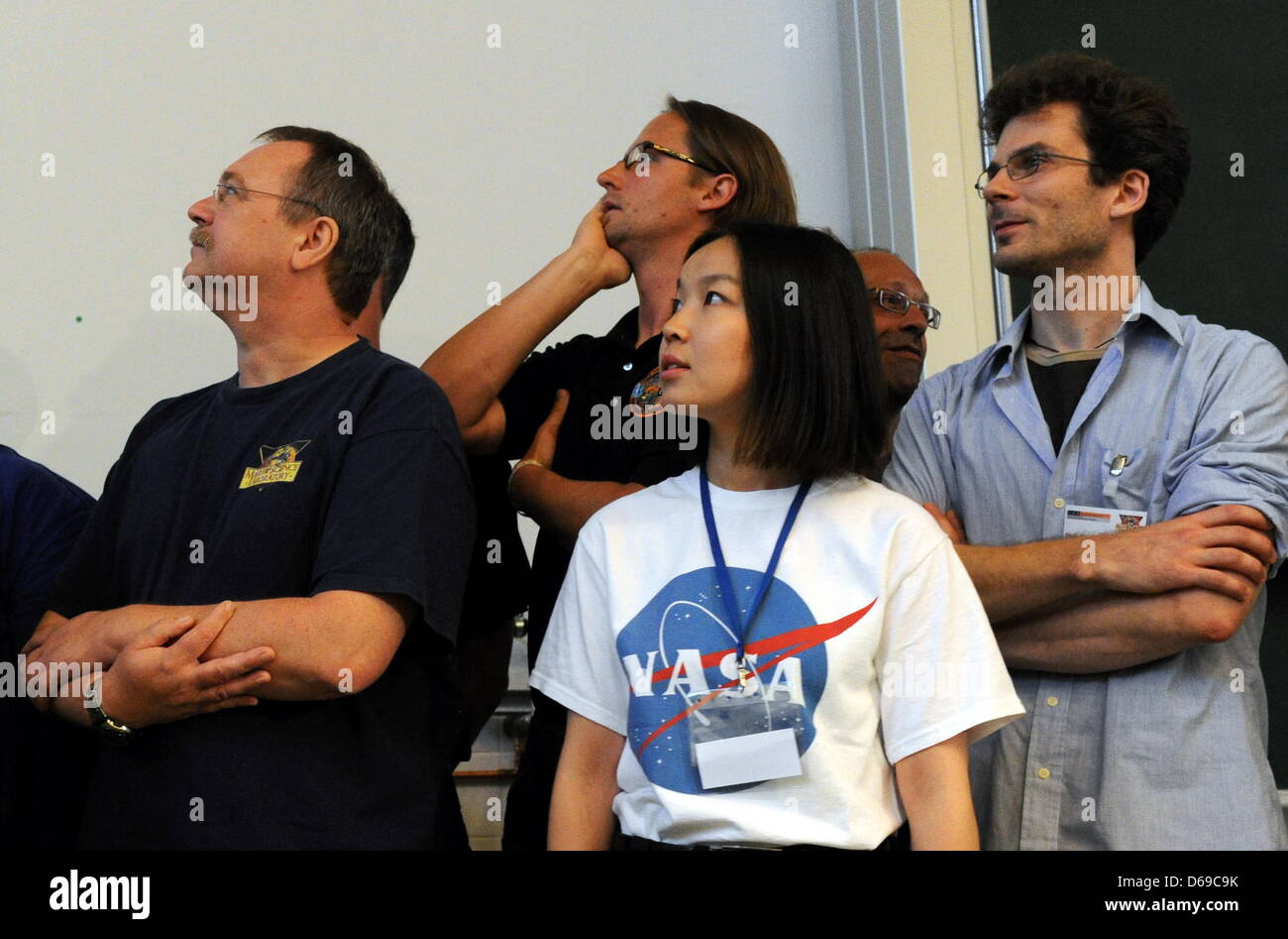 Chinese scientist Jingnan Guo and her colleagues follow the ...