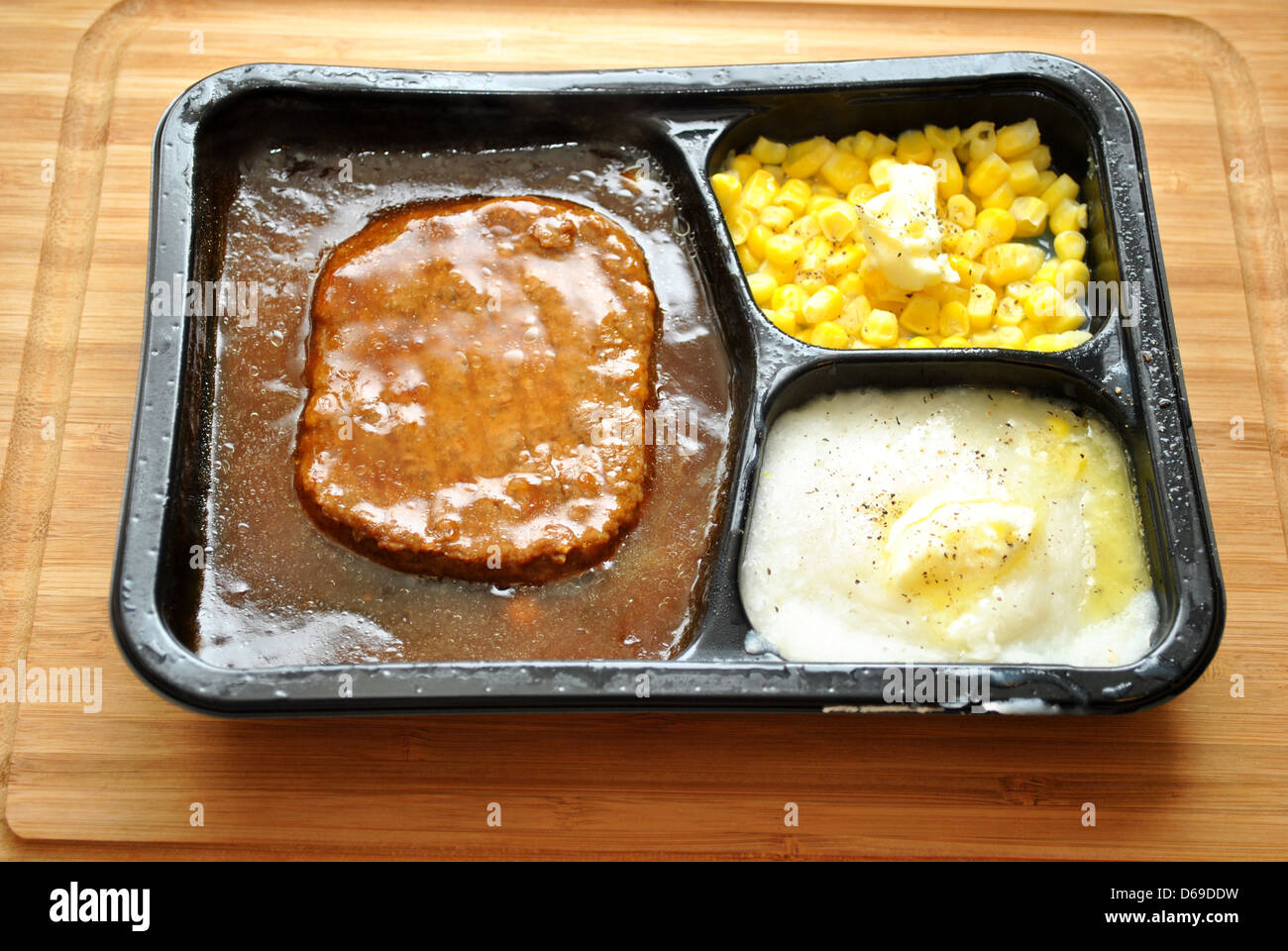 Salisbury steak tv dinner hi-res stock photography and images - Alamy