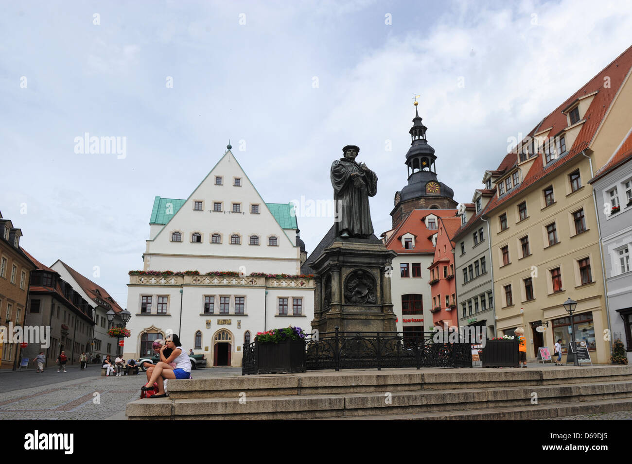 The market square with town hall (L-R), Luther memorial and St. Andreas ...