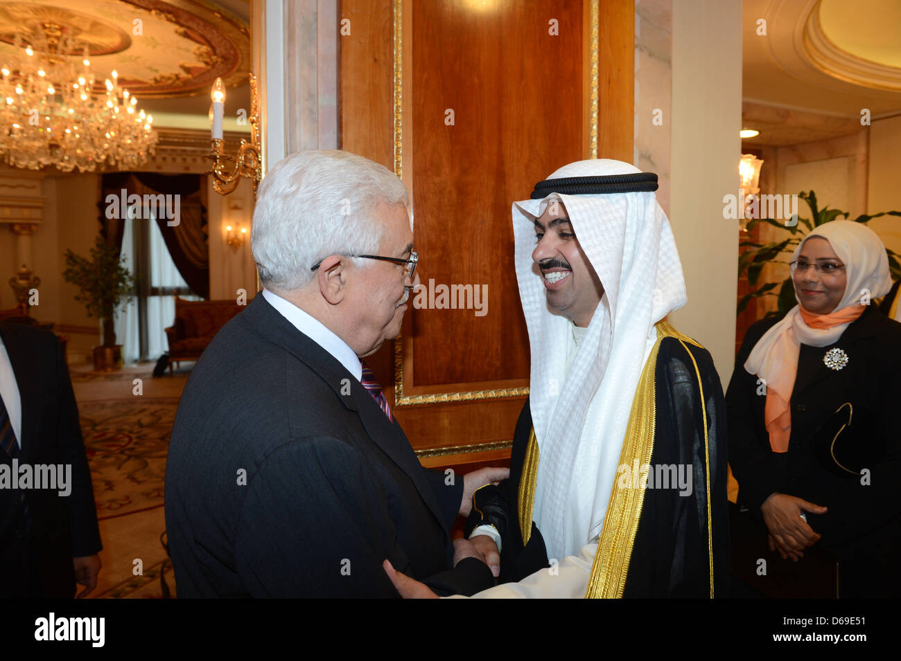 April 15, 2013 - Kuwait, Kuwait, Kuwait - Palestinian President Mahmoud ...