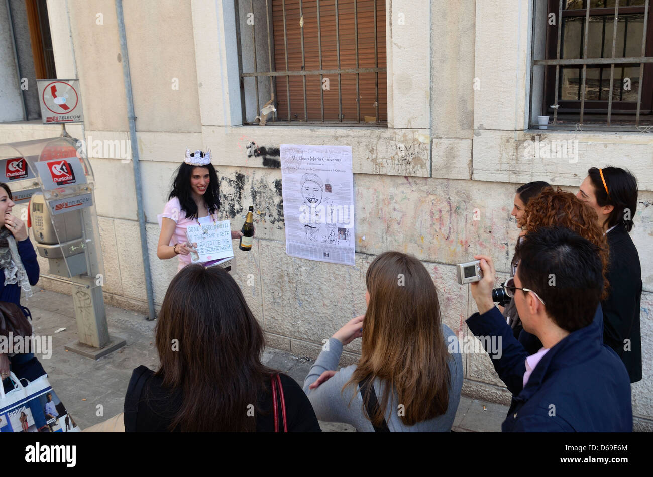 Graduation ritual on the street of Venice, Italy Stock Photo - Alamy