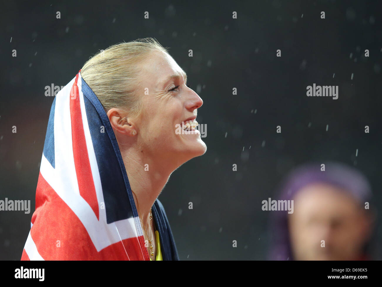 Sally Pearson of Australia celebrates after winning the gold medal in ...