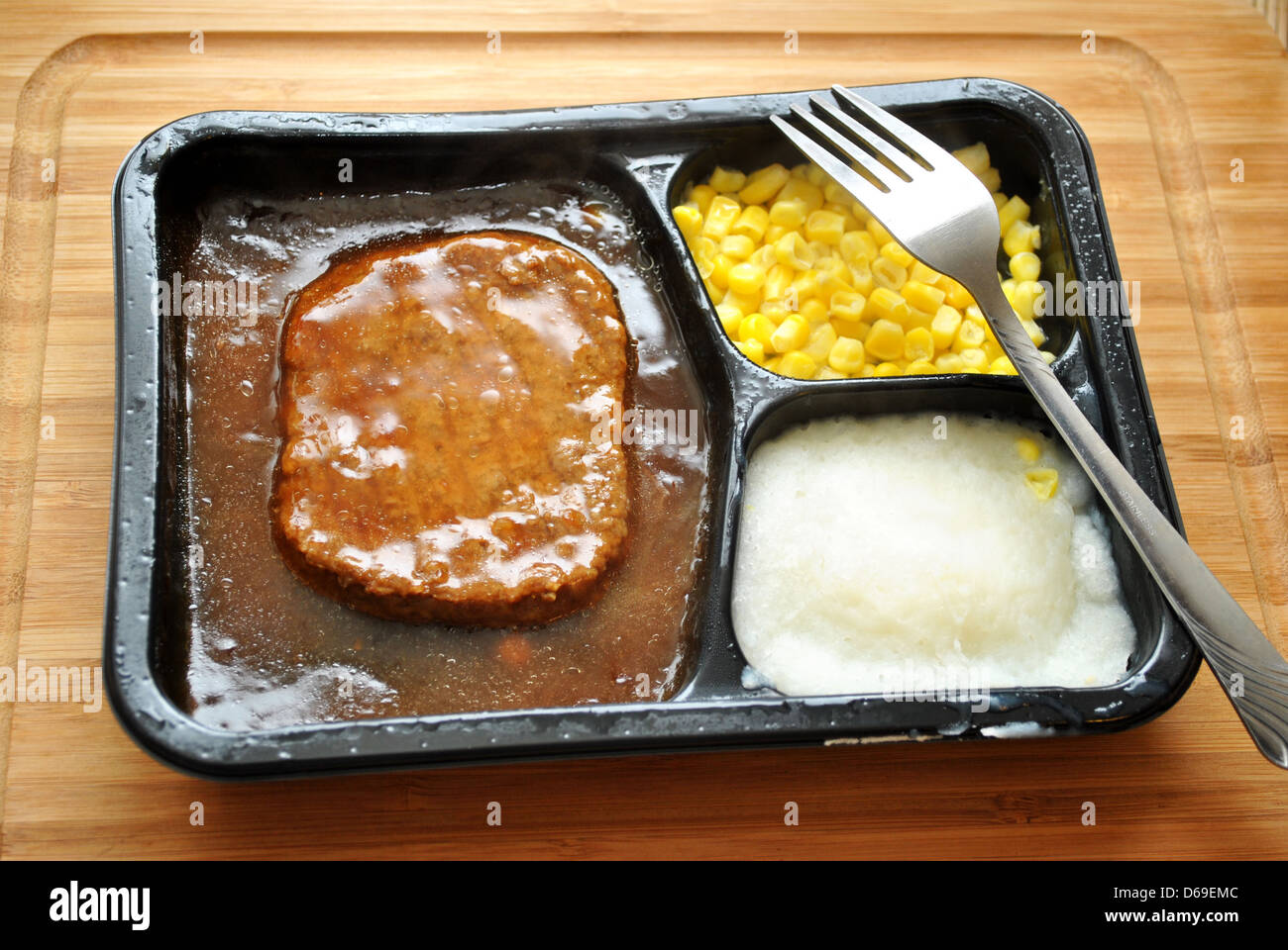 Salisbury steak tv dinner hi-res stock photography and images - Alamy