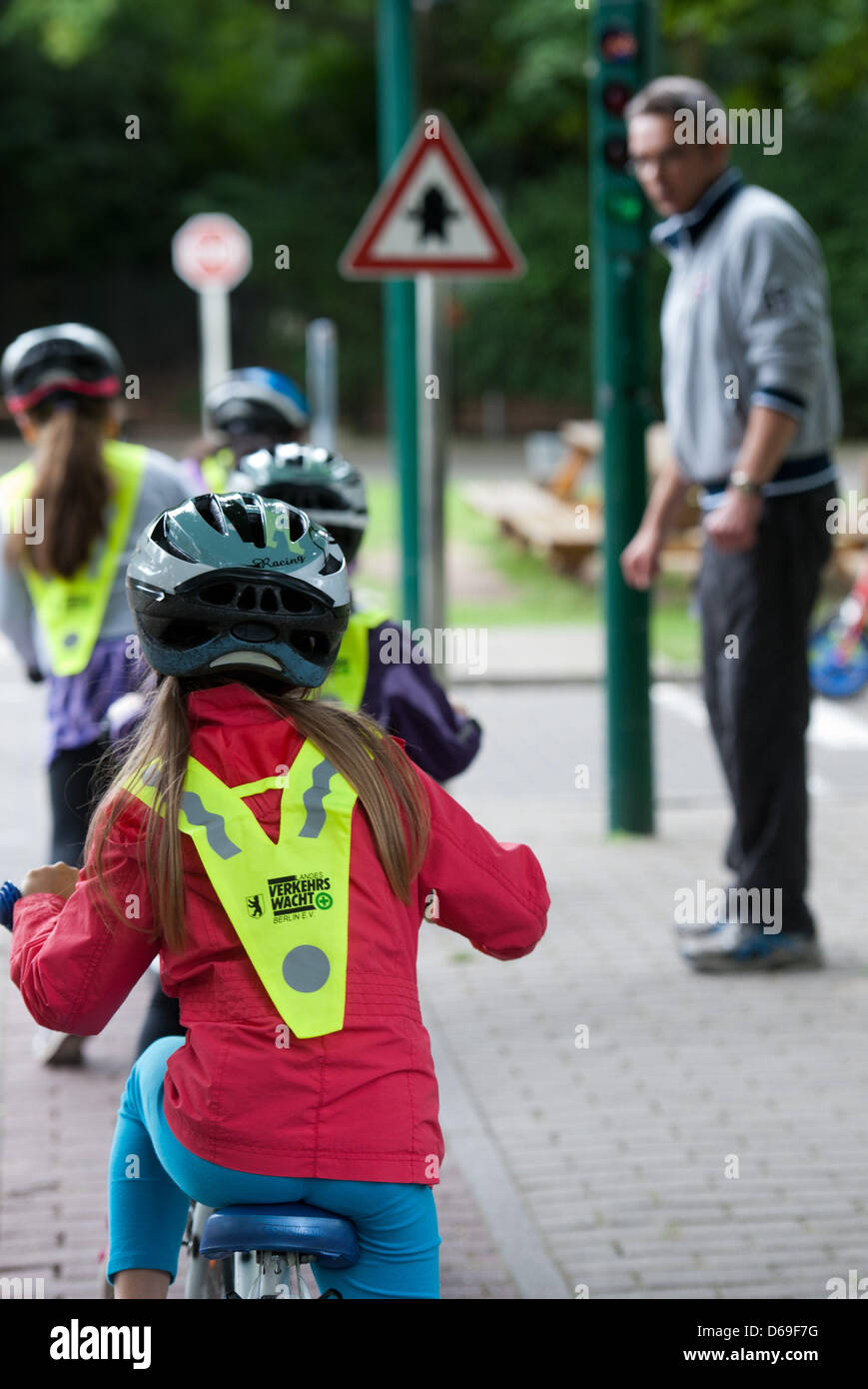 Children just starting school practice correct traffic behaviour at the ...