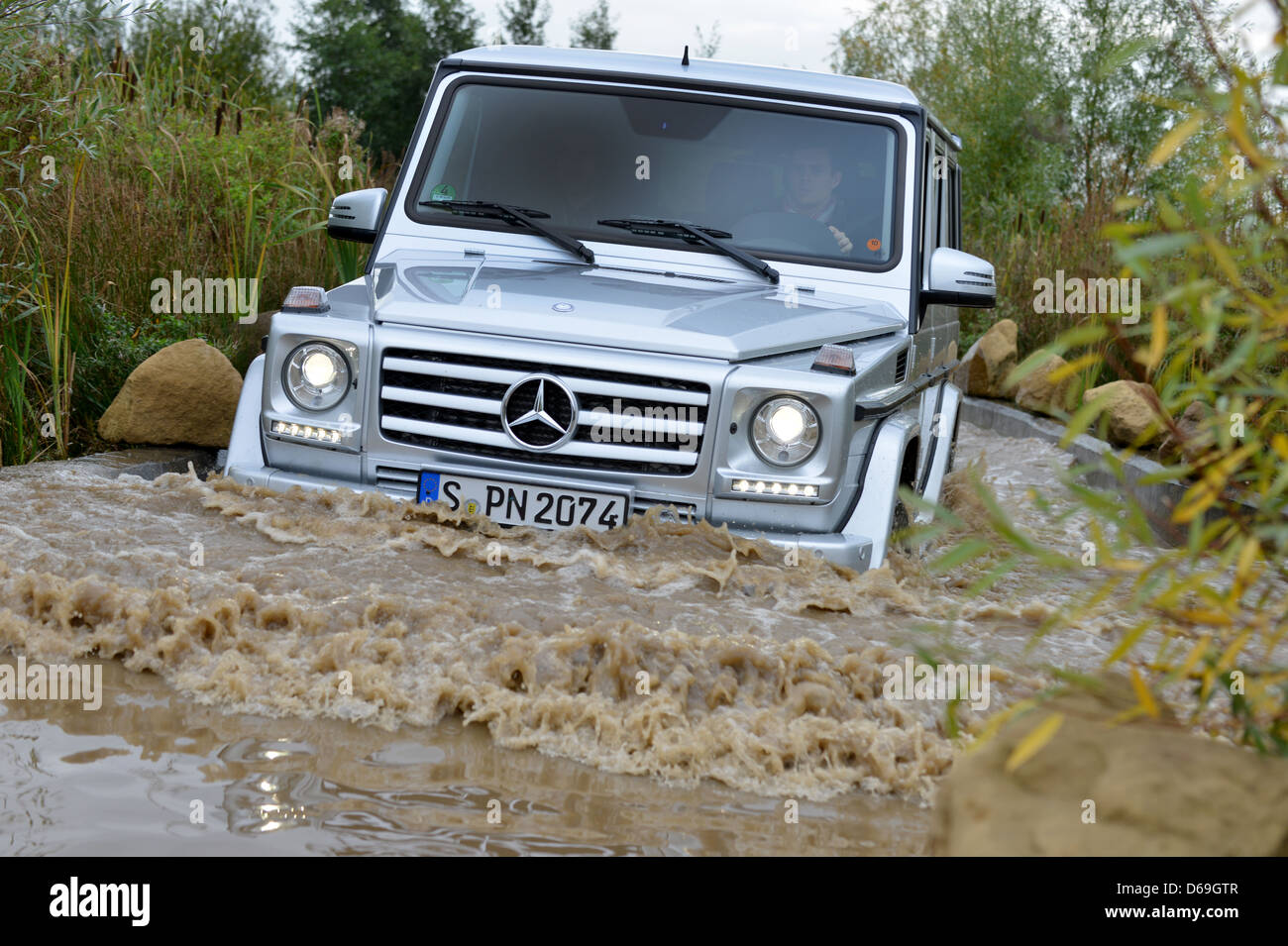 Mercedes G350 AMG G Wagon luxury hard core off road car wading in deep ...