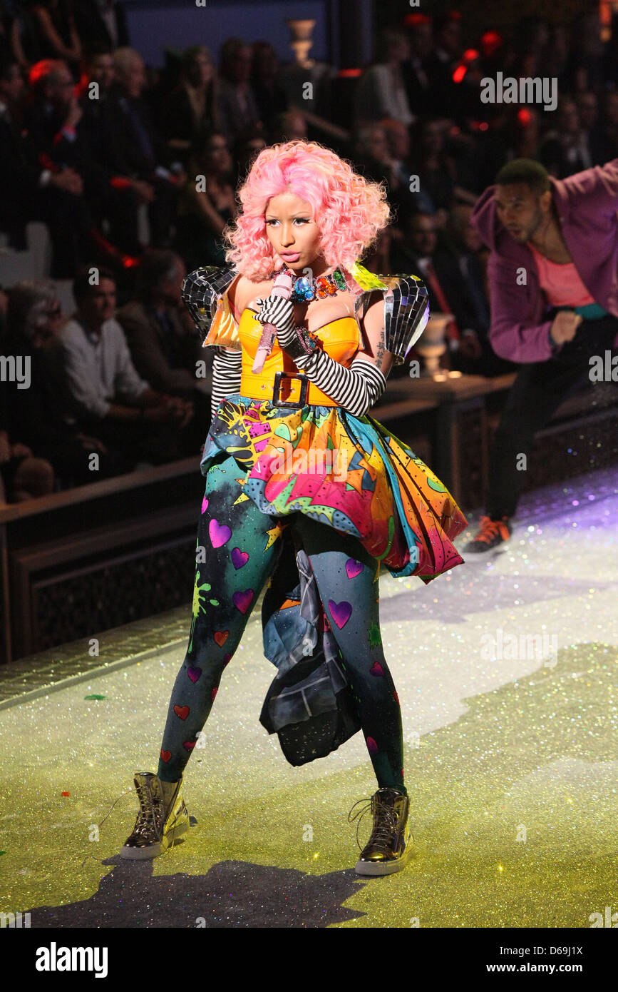 Nicki Minaj 2011 Victoria's Secret Fashion Show at the Lexington Avenue ...