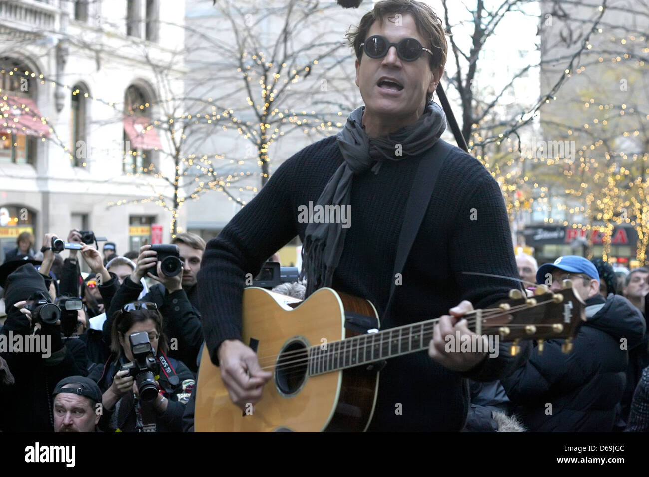 Stephan Jenkins of Third Eye Blind performs at an Occupy Wall Street ...