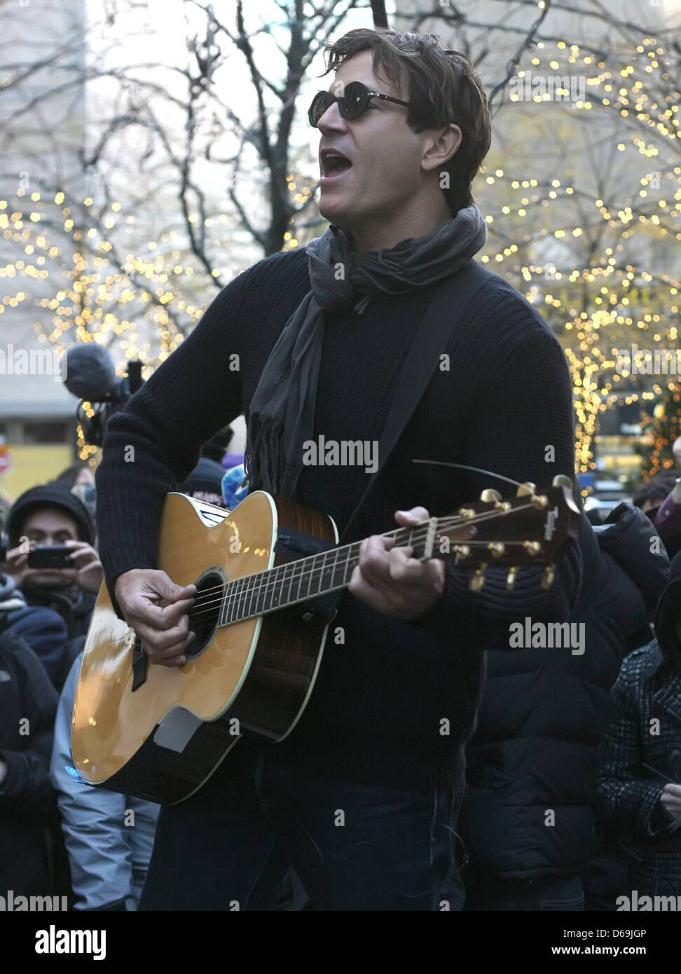 Stephan Jenkins of Third Eye Blind performs at an Occupy Wall Street ...