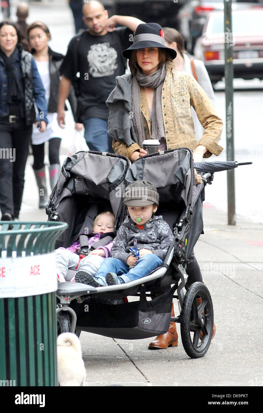 Vera Farmiga, Gytta Lubov Hawkey and Fynn Hawkey Vera Farmiga pushing ...