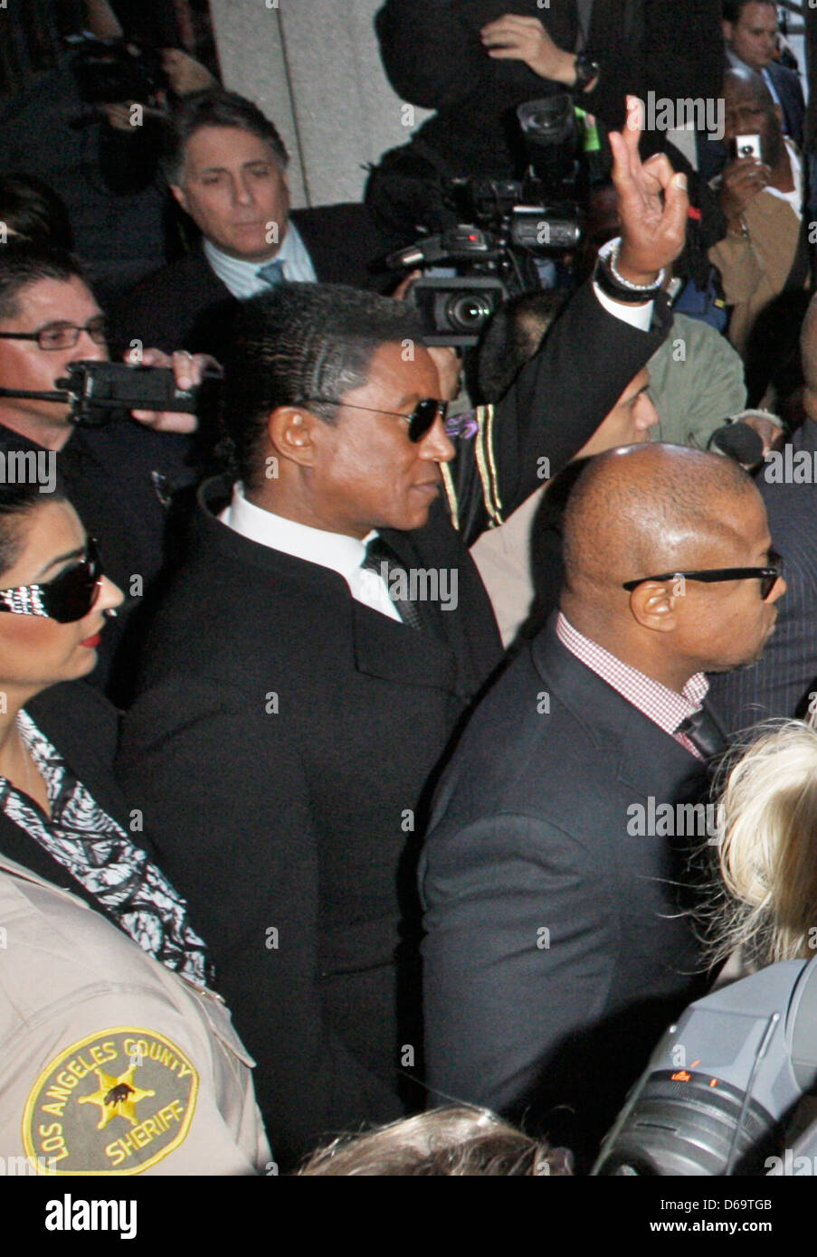 Halima Rashid and Jermaine Jackson Departures at Los Angeles Superior ...