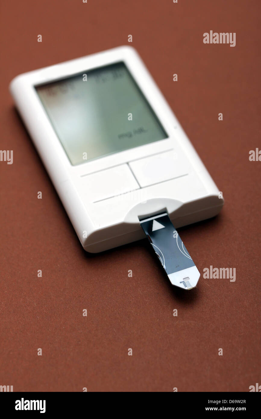 blood sugar measuring Stock Photo - Alamy