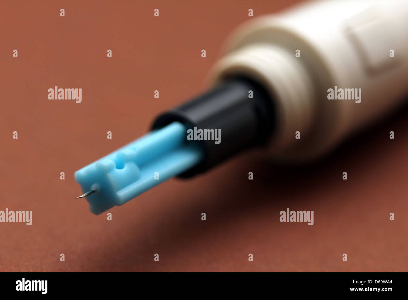 blood sugar measuring needle Stock Photo - Alamy