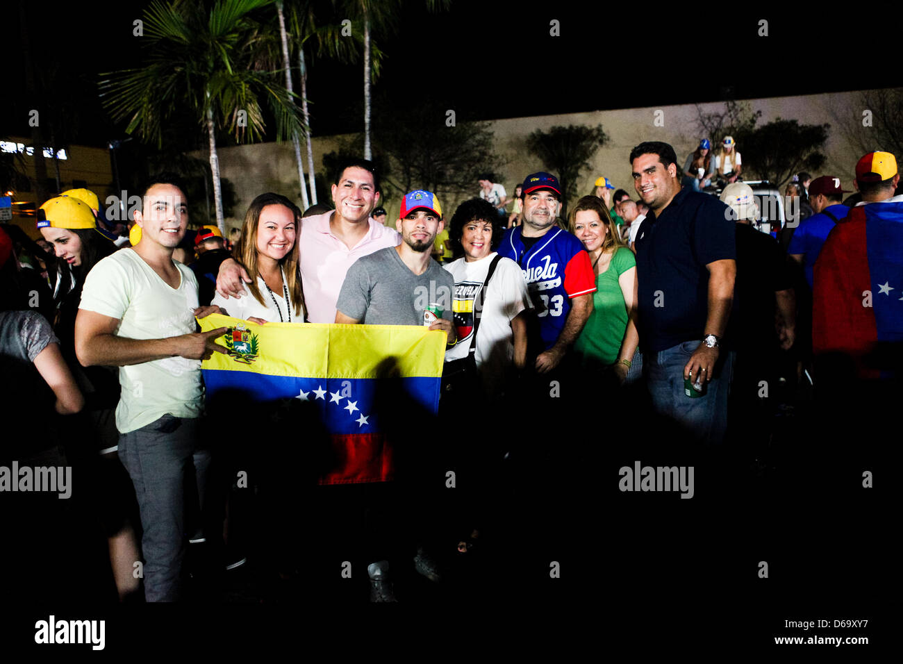 Florida, USA. 14th April,2013. Venezuelan people waiting for ...