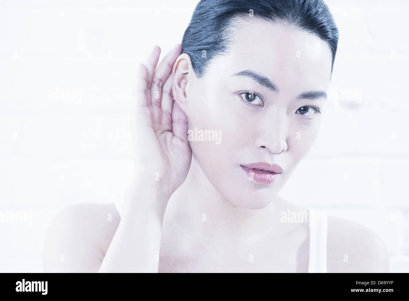 Carefully listening hi-res stock photography and images - Alamy