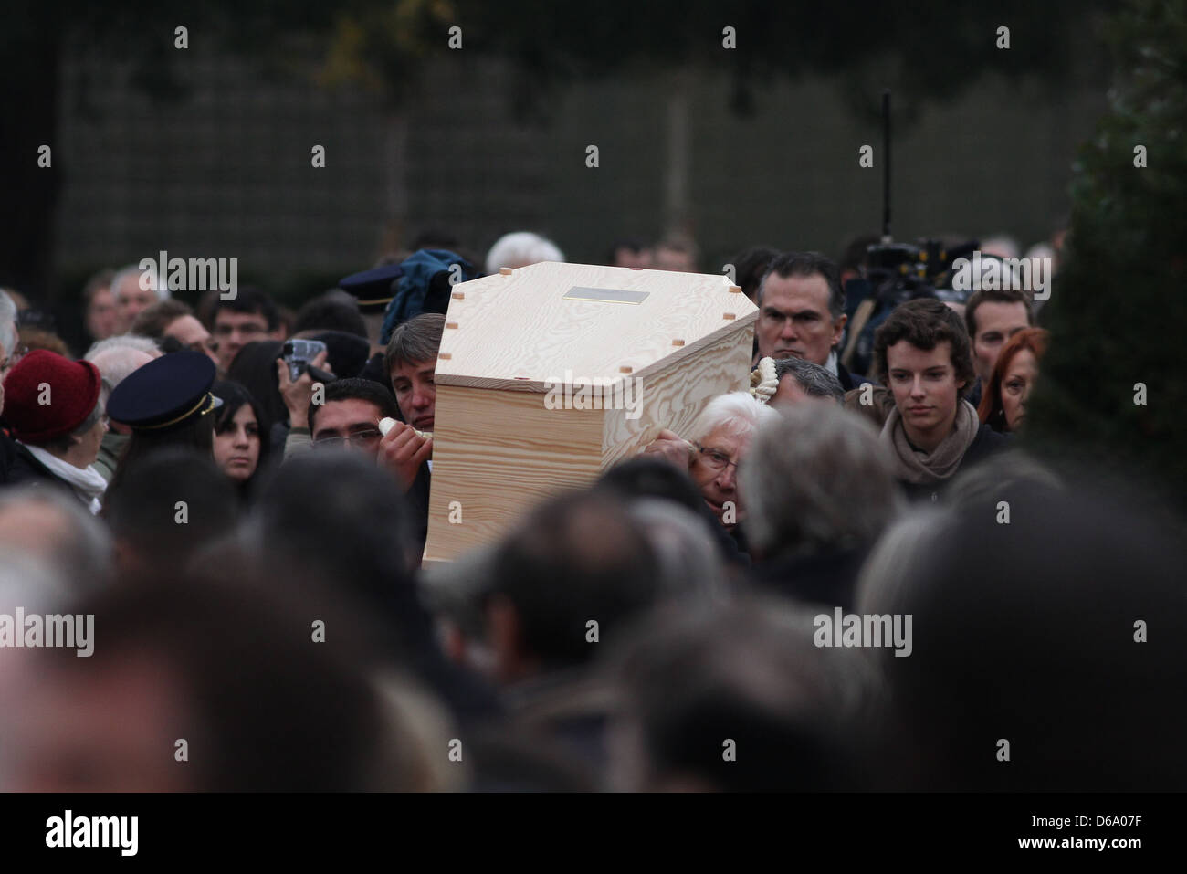 Atmosphere Funeral of the former French First Lady Danielle Mitterrand ...