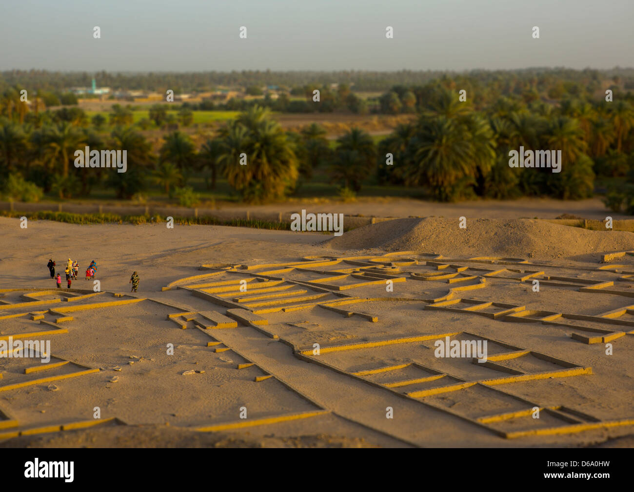 Deffufa hi-res stock photography and images - Alamy