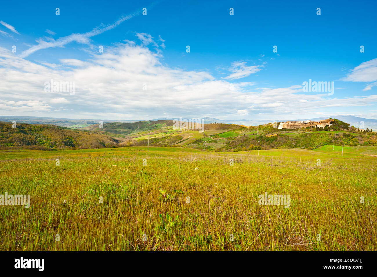 Medieval land fields hi-res stock photography and images - Alamy